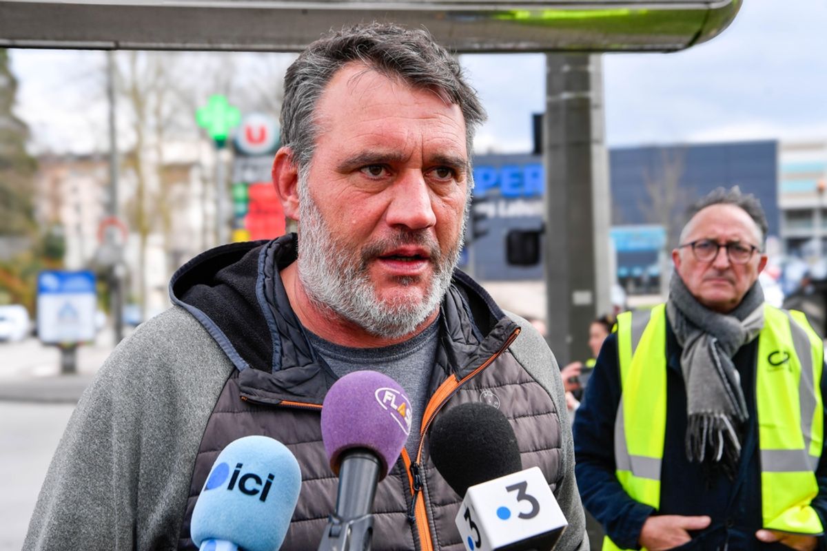 "Les écolos, nous devons leur faire la peau" : la justice saisie après les propos de Bertrand ...