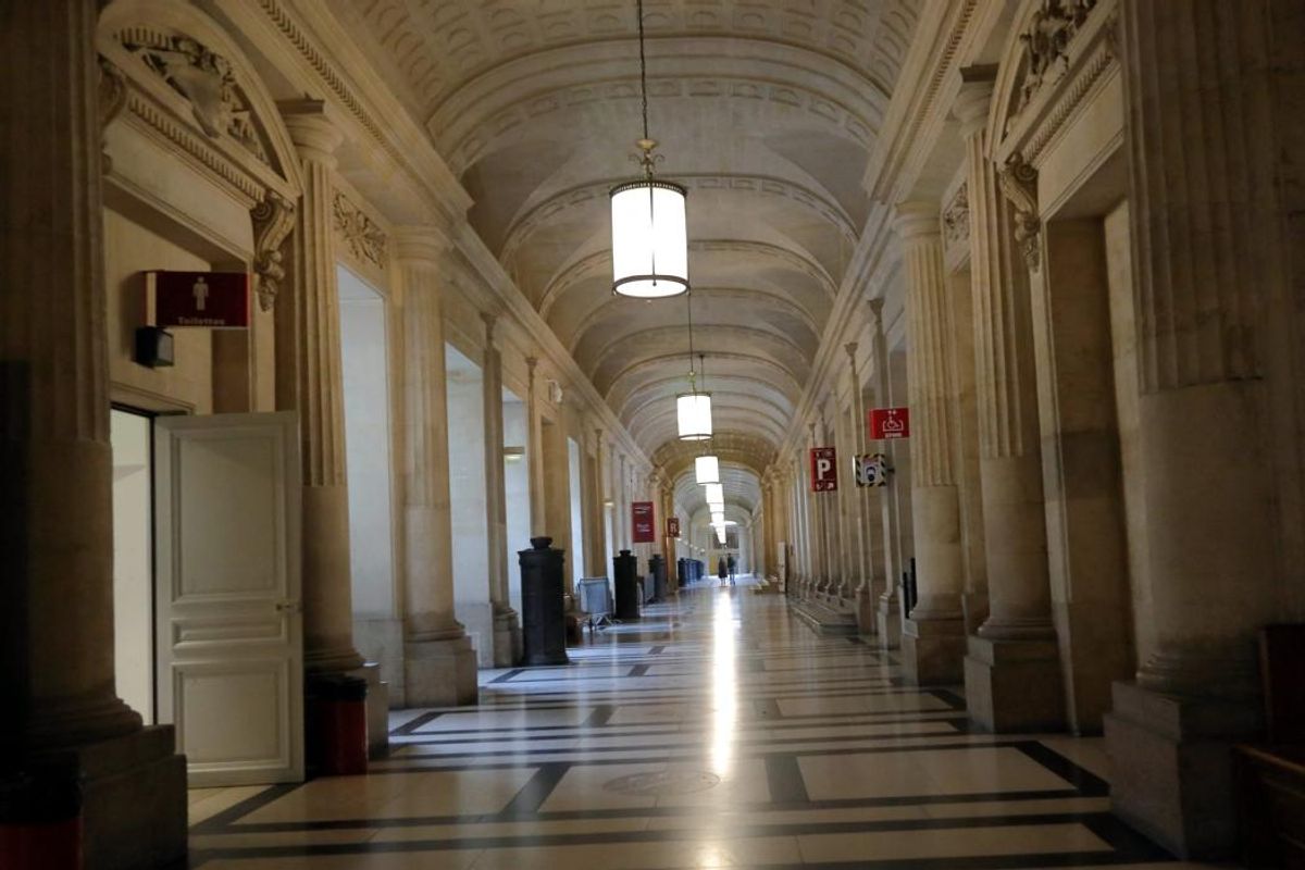 Réfugié en France, un ancien gendarme jugé pour génocide et crimes ...