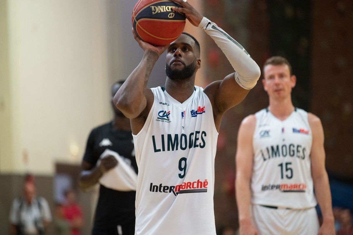 Entretien avec l'arrière du Limoges CSP Lucas Ugolin avant le tournoi ...