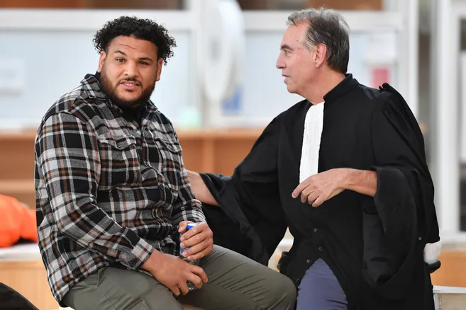 Interpellé en état d'ivresse au volant de sa voiture, le rugbyman Mohamed Haouas placé en garde ...