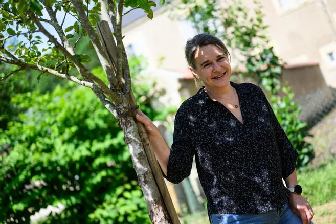 "On ne veut pas nous installer d'antenne" : Sandra Tixier-Maudry, ne ...