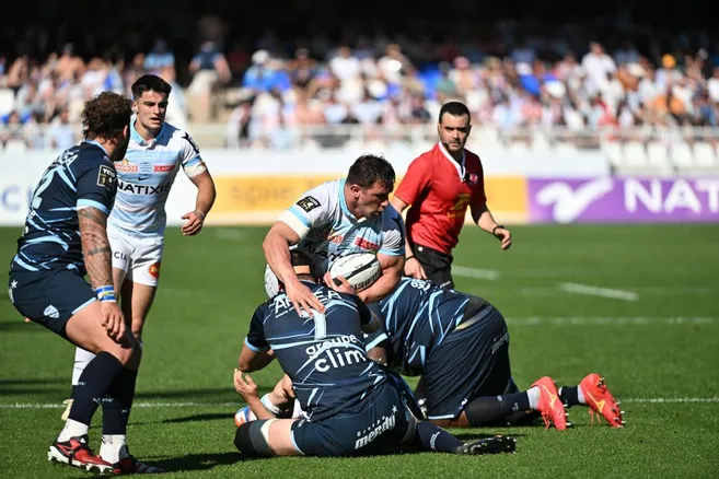 Le Racing 92 met fin à son aventure avec le rugbyman icaunais Camille ...