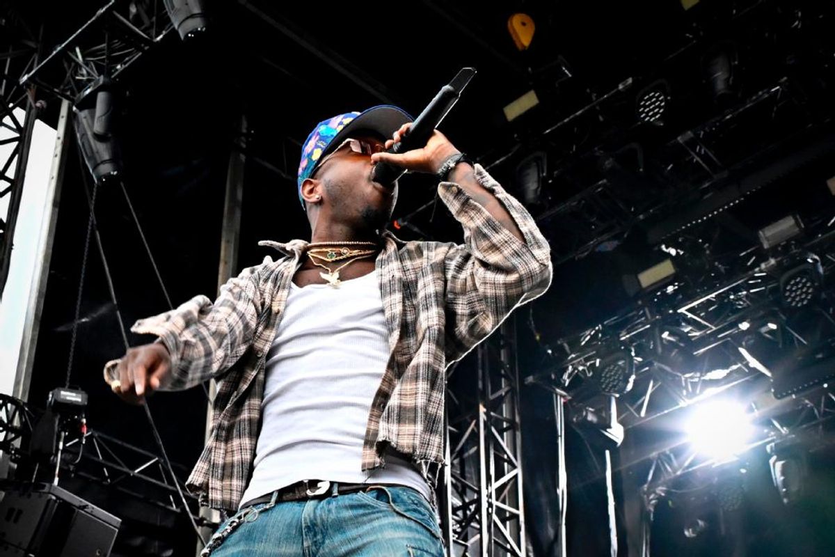 Le rappeur vierzonnais Josman primé lors de la cérémonie des Flammes ...