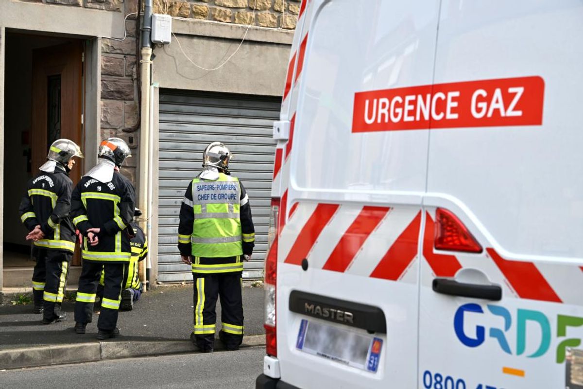 Un homme perce une canalisation de gaz dans sa maison : la rue ...