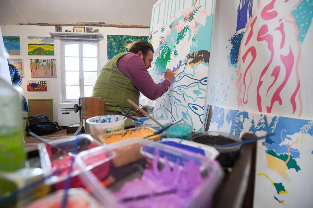 « Je peins telle une imprimante » : installé dans l'Aillantais, ce ...