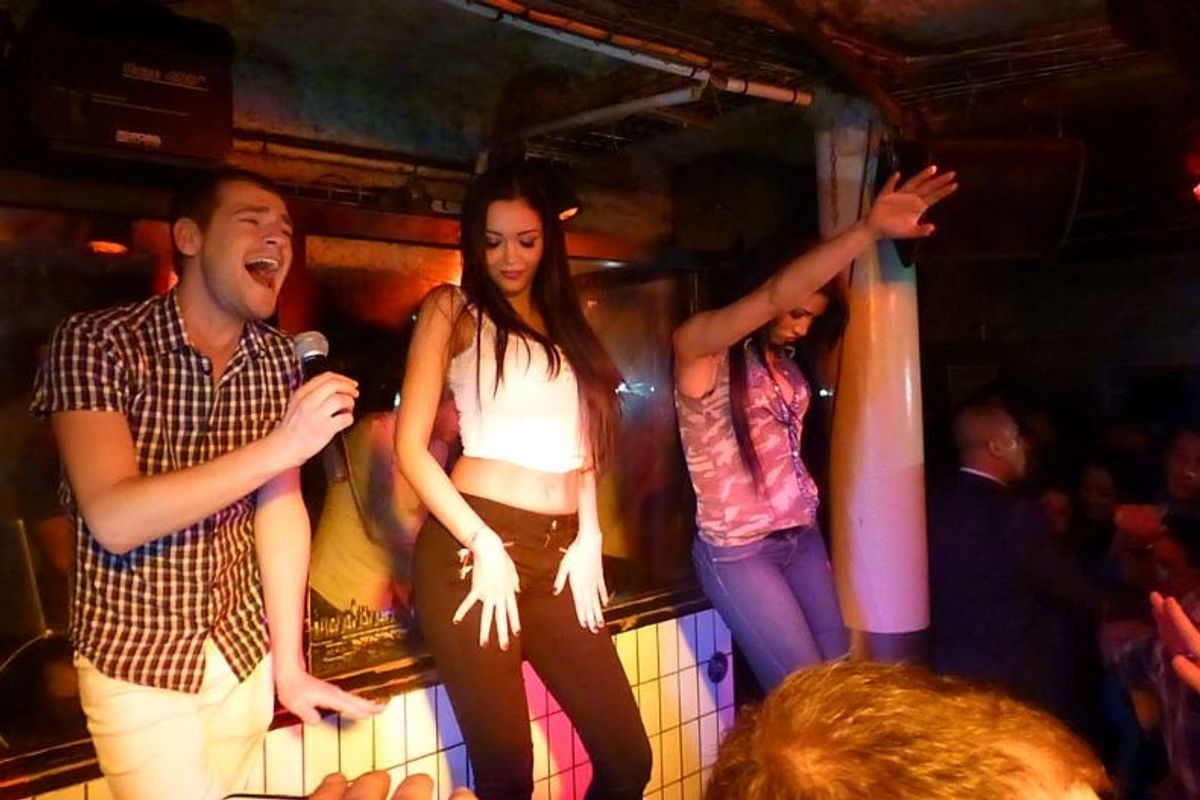 La starlette a lâché son « Non mais allô quoi ! » au Q, jeudi soir - Le ...