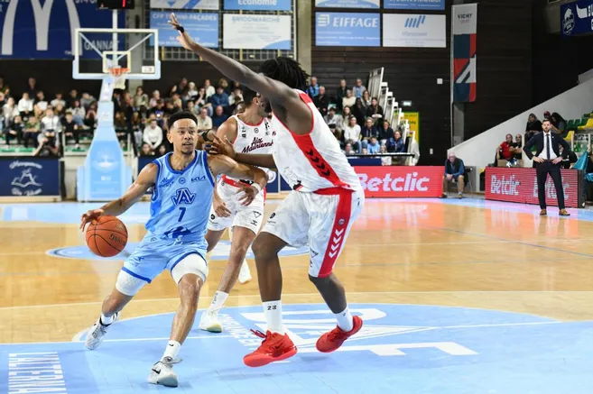Jordan Shepherd, l'arrière américain de la JA Vichy basket : "Je dois ...
