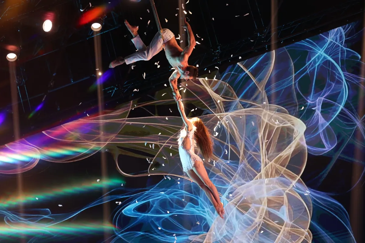 La finale de "La France a un incroyable talent" remportée par EmYo, le ...