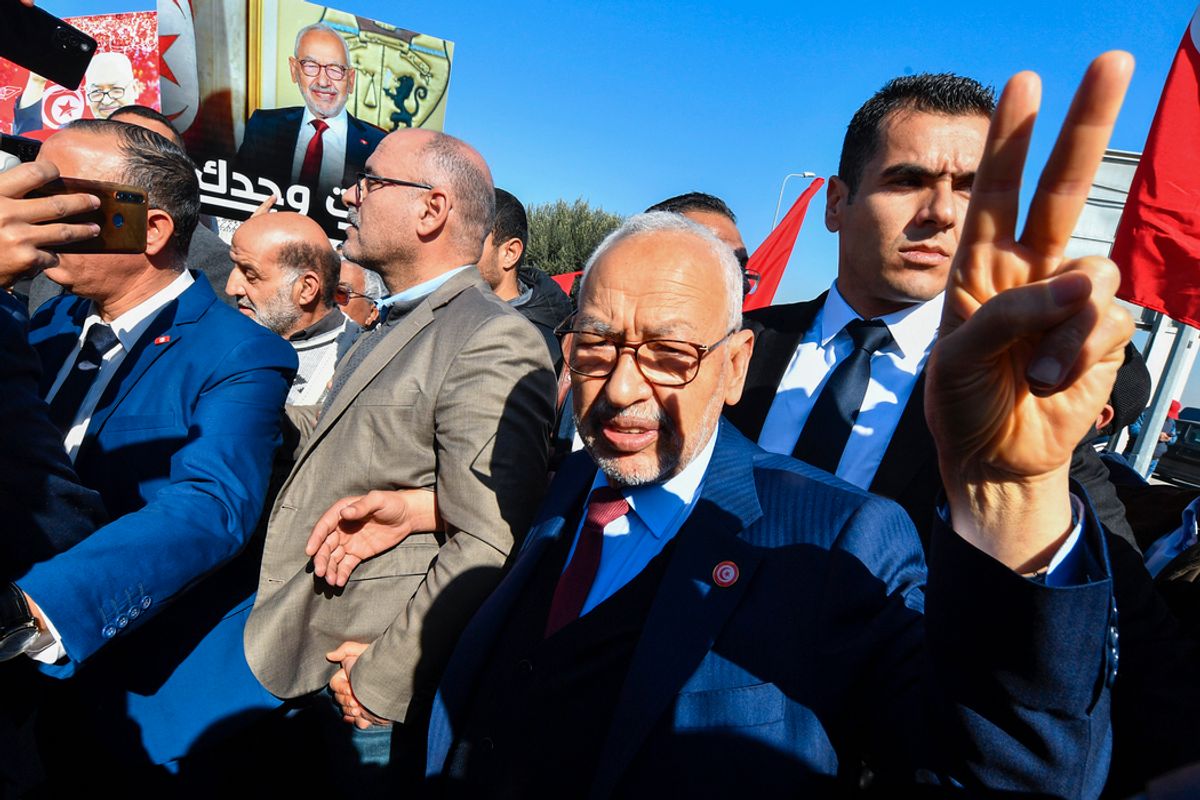 Comment en multipliant les arrestations, le président tunisien cherche ...