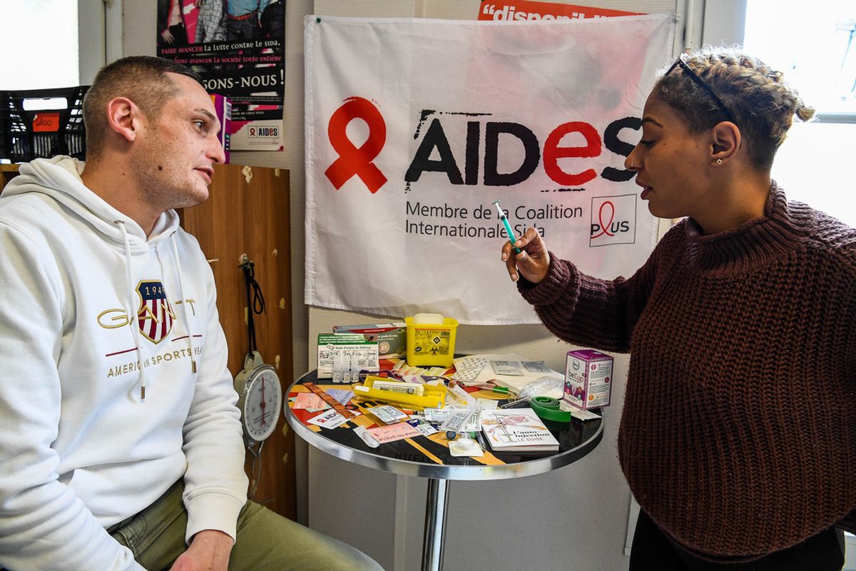 Lutte contre le sida : après 22 ans de présence, l'association Aides va ...