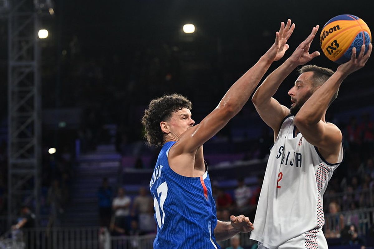 JO Paris 2024 : les Bleus assomment la Serbie et filent en demi-finales du tournoi olympique de ...