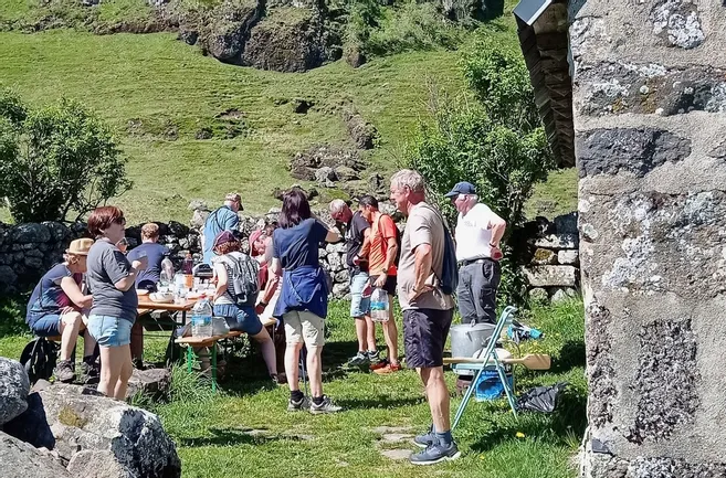 Randonnée gourmande au Claux : parcours variés et repas « maison » pour ...