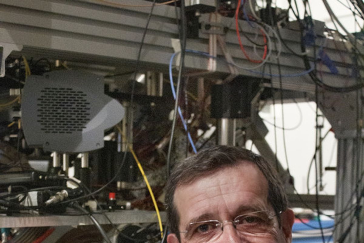 Entretien : Alain Aspect, Prix Nobel 2022, vient parler de physique ...