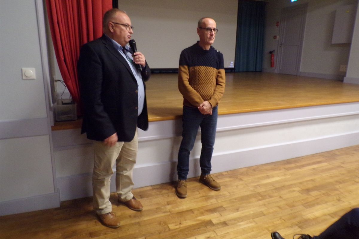 SAINT POURCAIN SUR BESBRE. Frank Pizon et la Sologne bourbonnaise - La ...