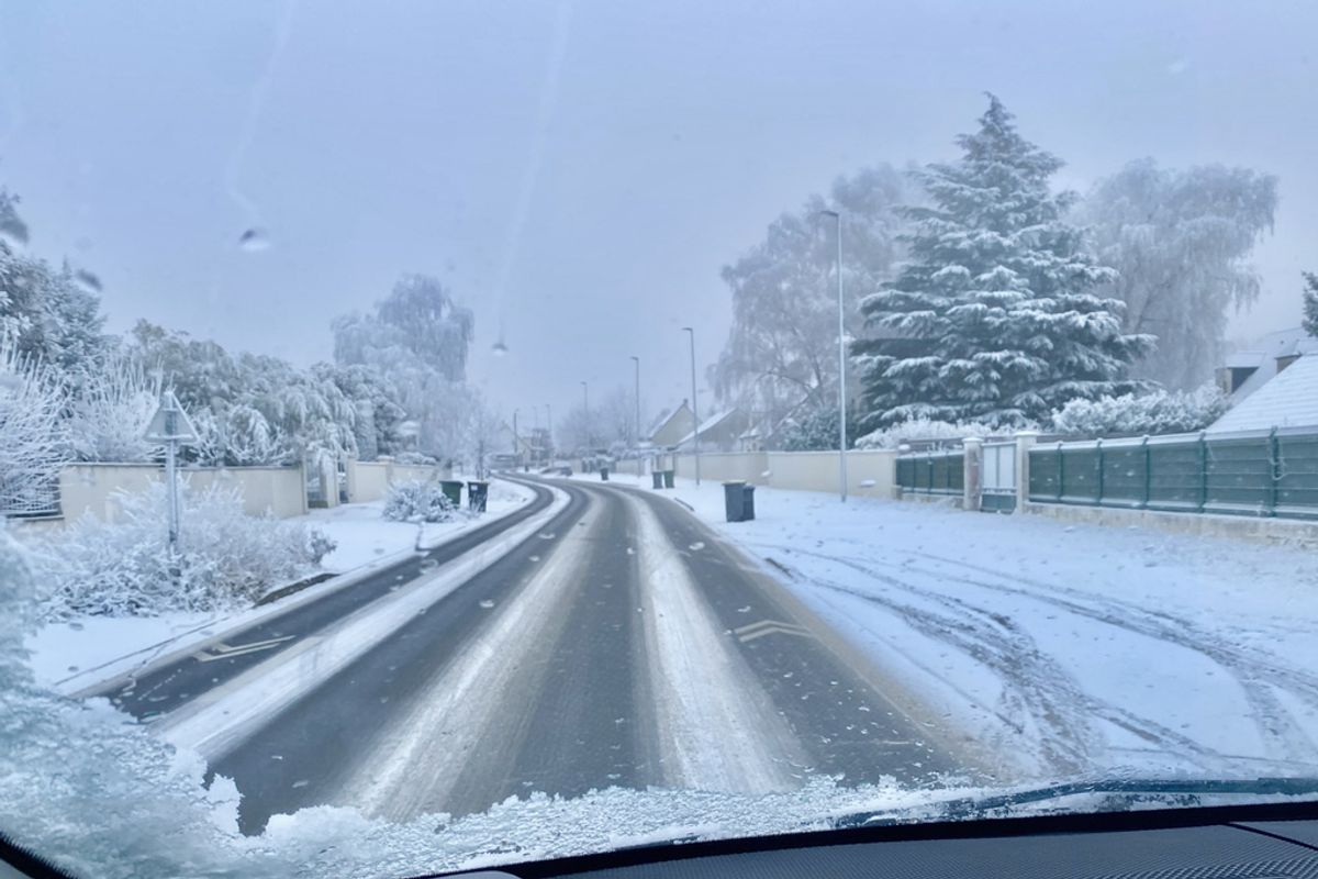 EN DIRECT - 32 départements en vigilance orange, l'A8 coupée, plus de 1 ...