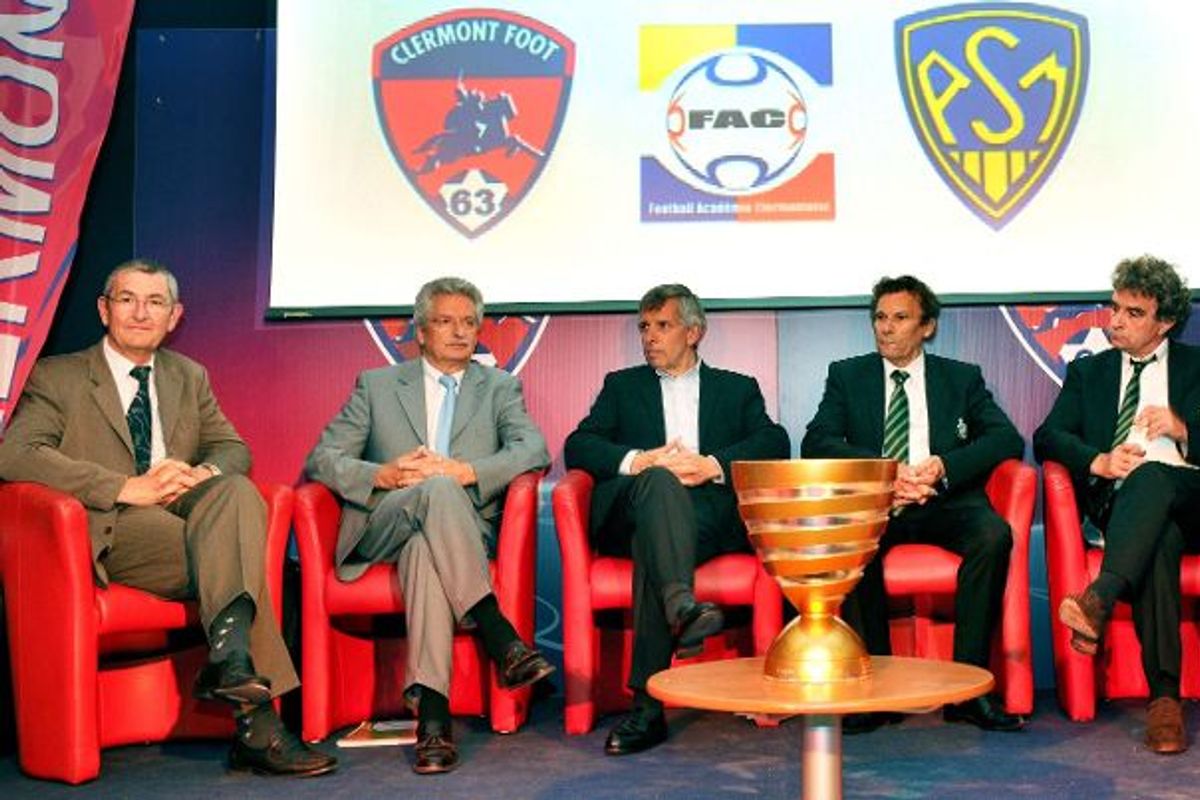 Signature d’une convention, hier, entre l’ASSE, le Clermont Foot et l ...