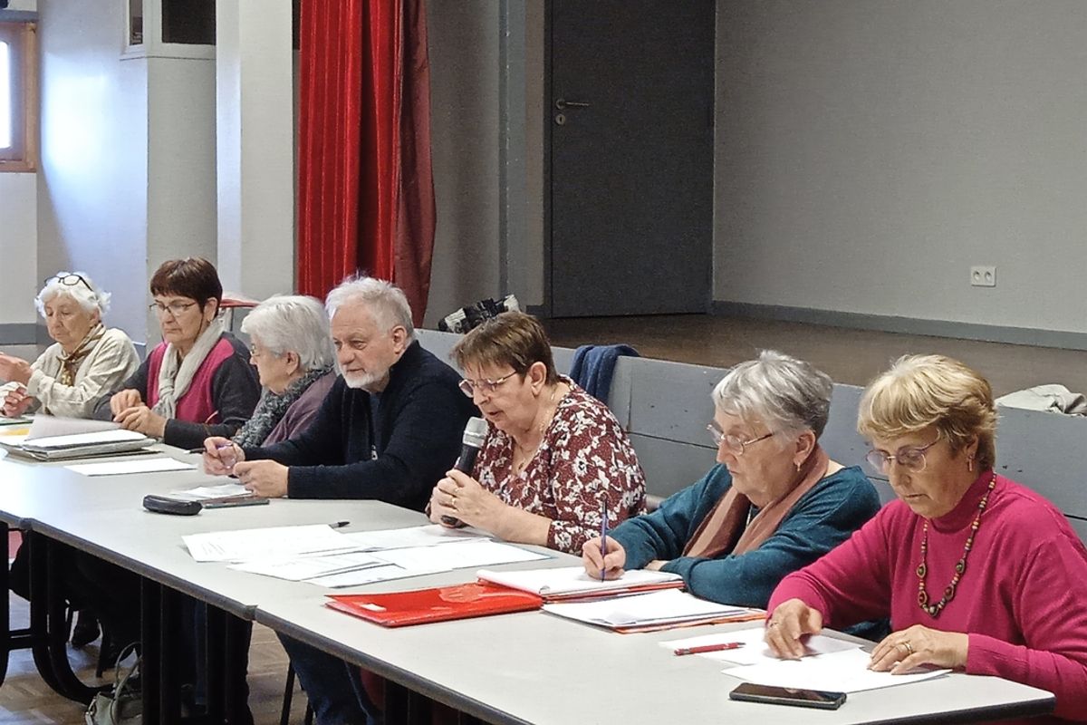 AJAIN. Les Toujours jeunes le sont vraiment - La Montagne