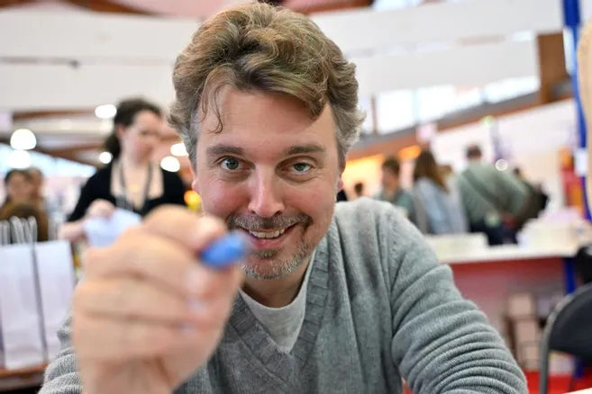 Alex Vizorek, de RTL aux livres jeunesse : "Je trouve passionnant d ...