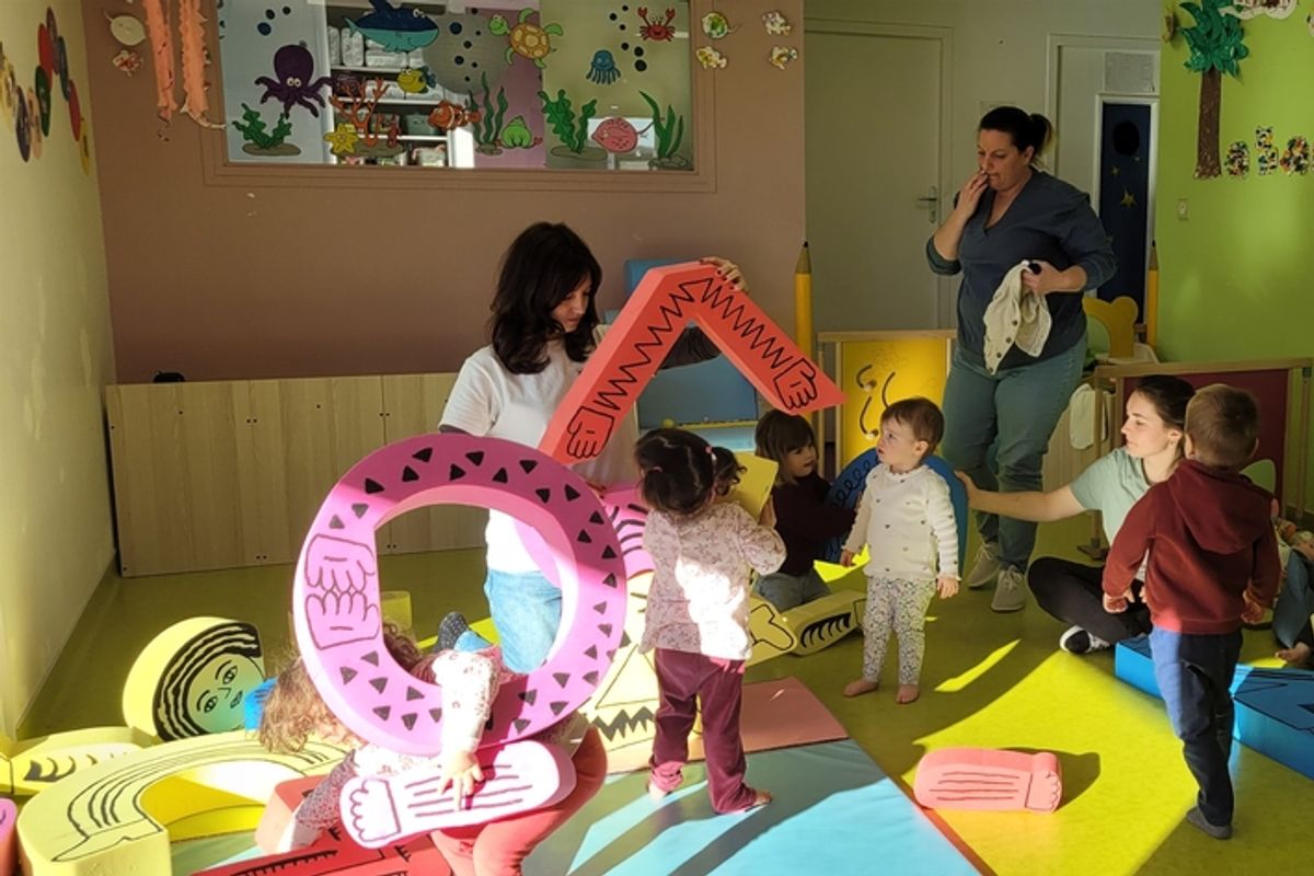 De l’éveil artistique à la micro-crèche - La Montagne