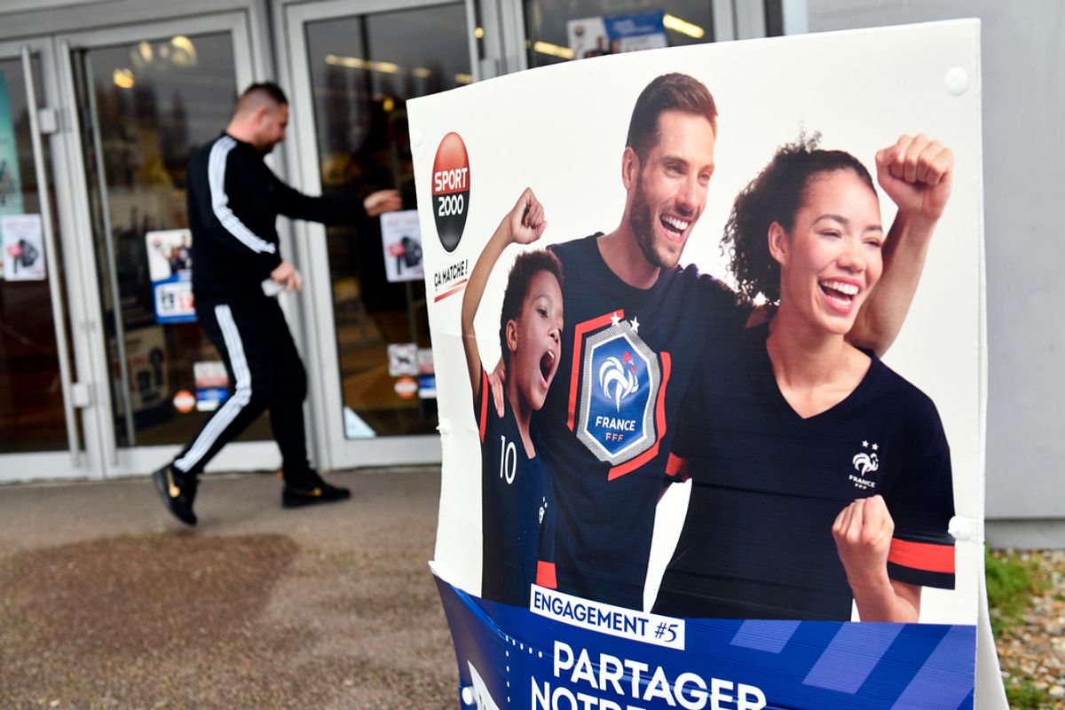 Mondial de foot : la ferveur a pris un coup de froid à Nevers - Le ...