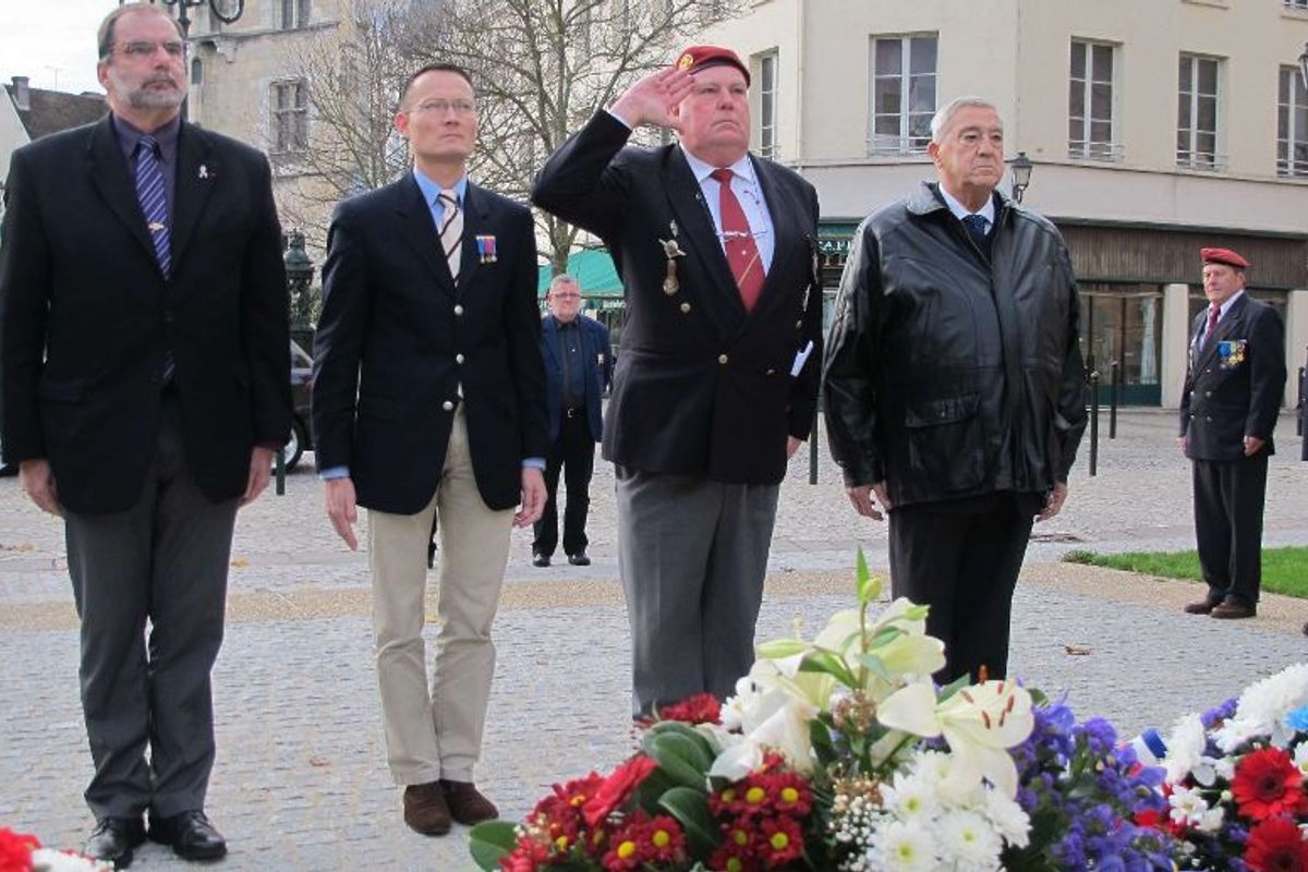 Les Paras n’oublient pas Bigeard… - L’Écho Républicain