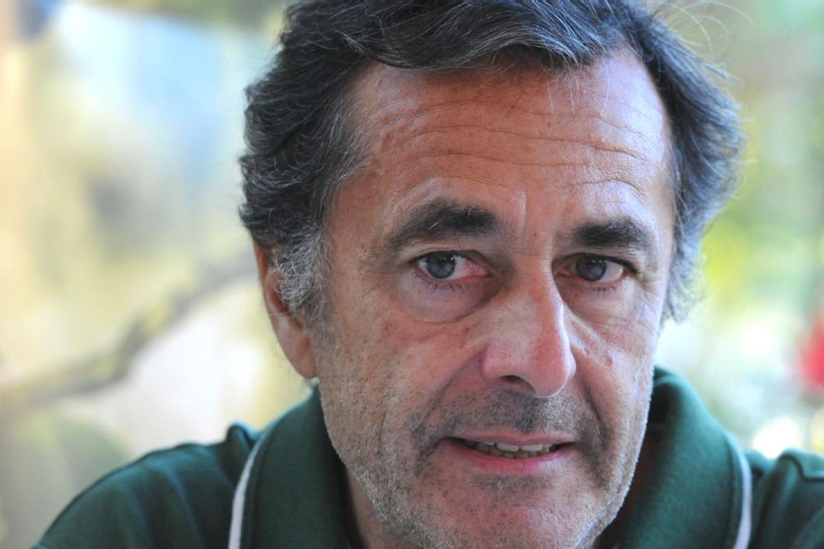 Entretien avec Nicolas Vanier qui revisite "Poly", la série de Cécile ...