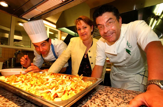 Des chefs mondialement connus, 900 convives... Les Maisons Marcon ...