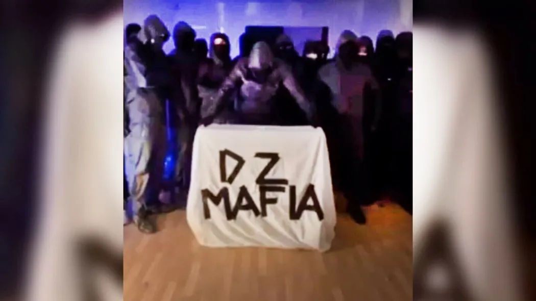 "On ne discute pas, on tire" : comment la DZ Mafia, nouvelle pieuvre du ...
