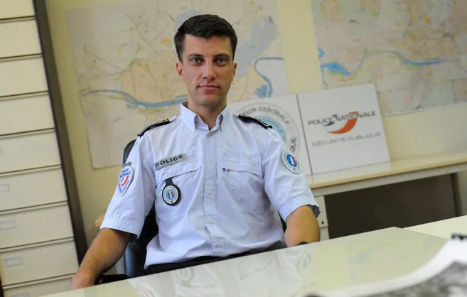 L'ex-commissaire de Roanne Pierre-Etienne Hourlier, reconnu coupable de ...