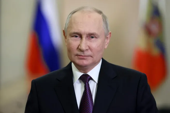 Vladimir Poutine réélu avec 87 % des voix : "La Russie ne se laissera ...