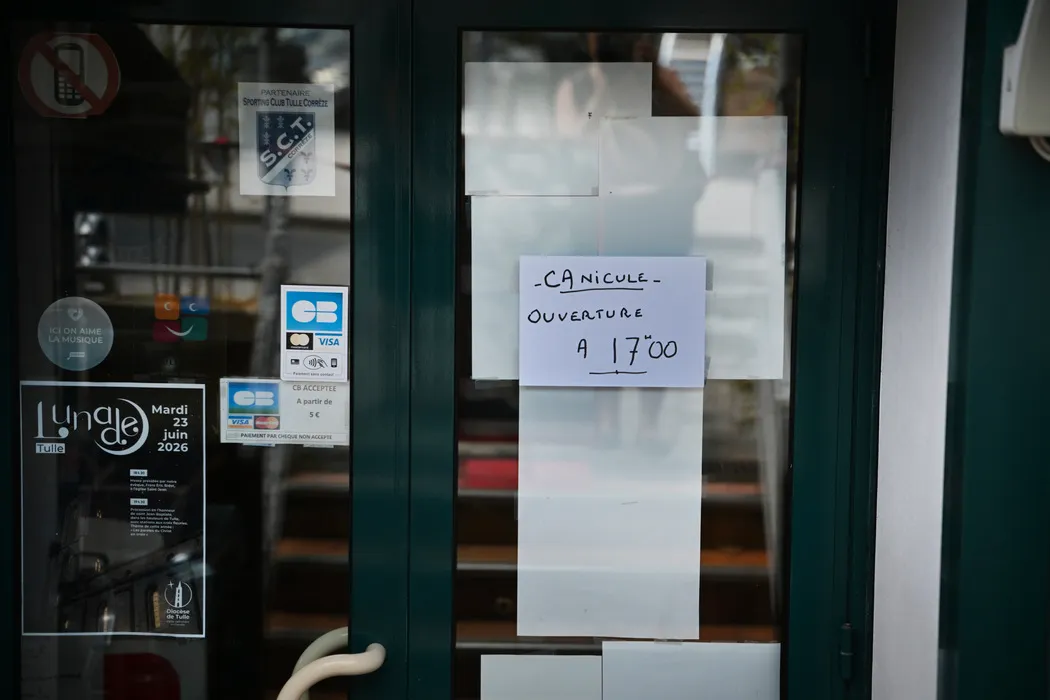 "Même le lierre a cramé" : à Tulle, les commerces font face à la ...