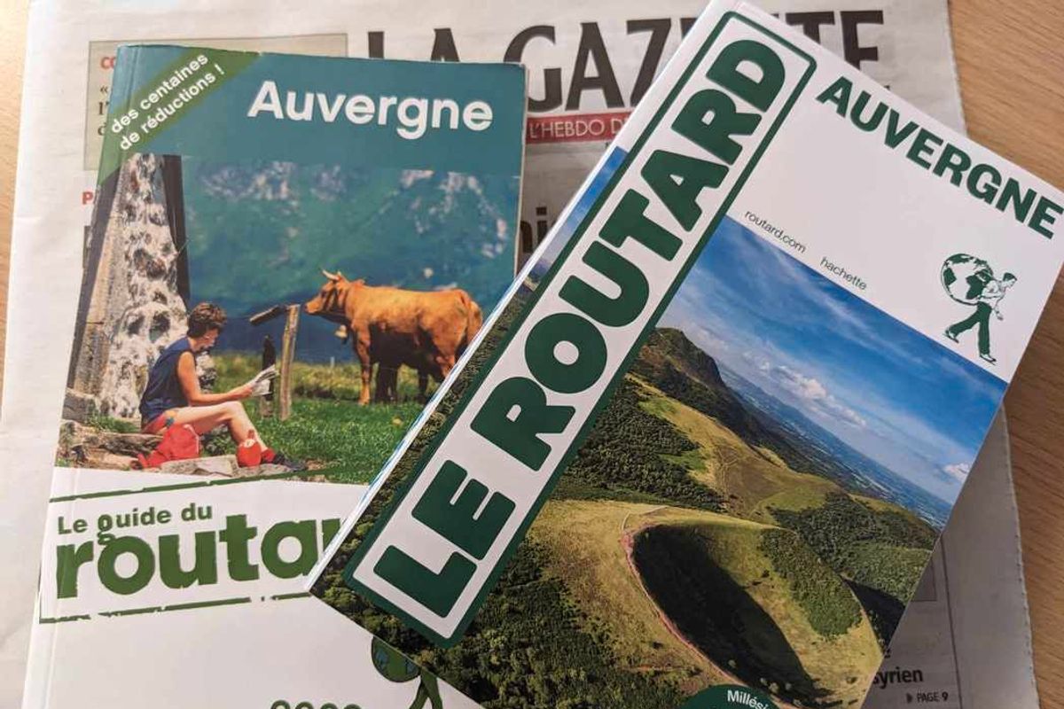 On a comparé le dernier Routard 2024-2025 (partie Livradois-Forez) avec ...