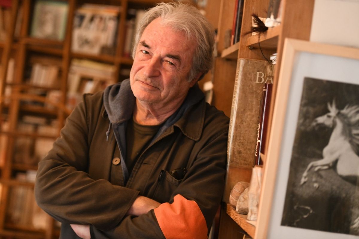 Olivier Rolin, le bleu de l’océan et les iles Éparses : l'écrivain est ...