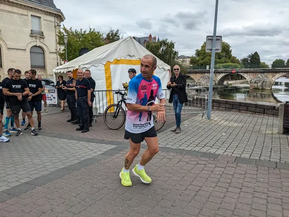 "Quelle folie" : 40 départs de semi-marathons en 40 jours, le défi hors norme d'Emmanuel Fabre a ...