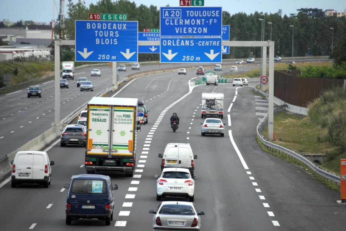 Des travaux de nuit sur l'autoroute A71 - La République du Centre