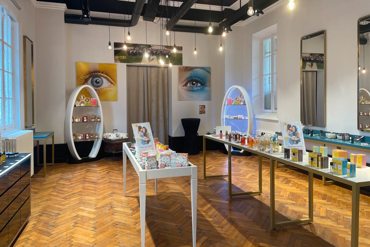 L'institut de beauté école éphémère "Beauty Store" rouvre ses portes, à ...