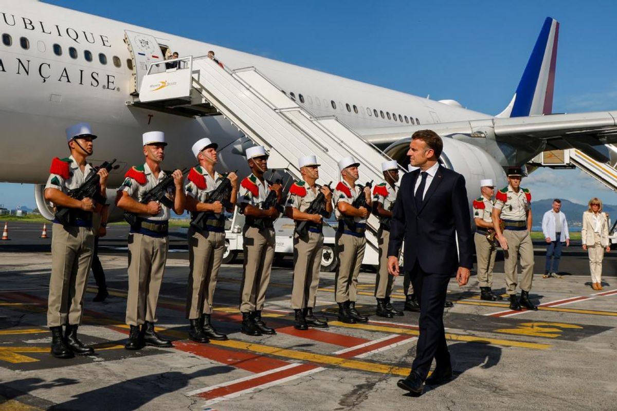 Après Mayotte, Emmanuel Macron se rend à La Réunion, frappée par l ...