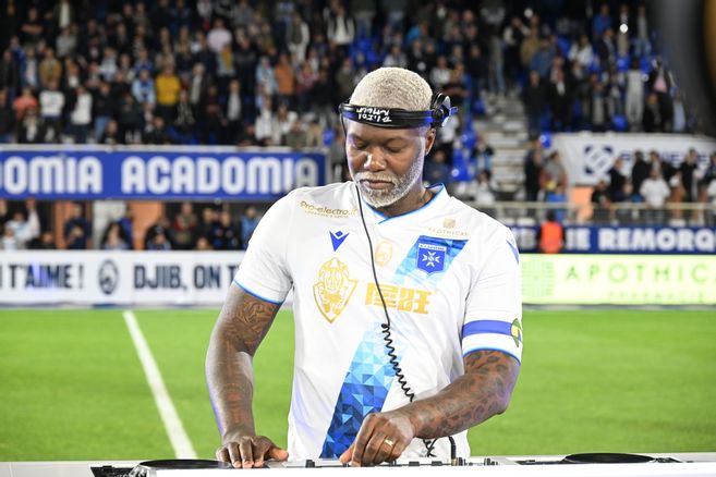 Revivez, en images, le jubilé riche en émotions de Djibril Cissé - L ...