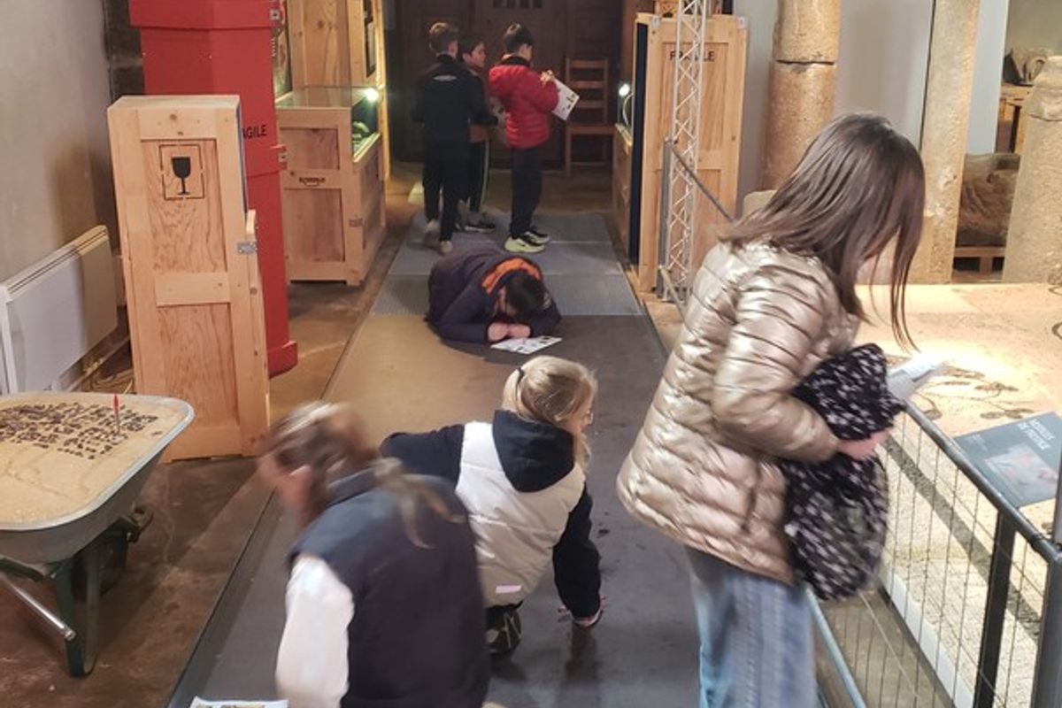 Des élèves de Saint-Paulien explorent l'époque gallo-romaine au musée ...