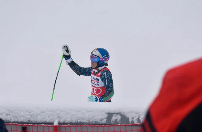 JO 2026 : en remportant le slalom géant, Lucas Pinheiro Braathen offre ...