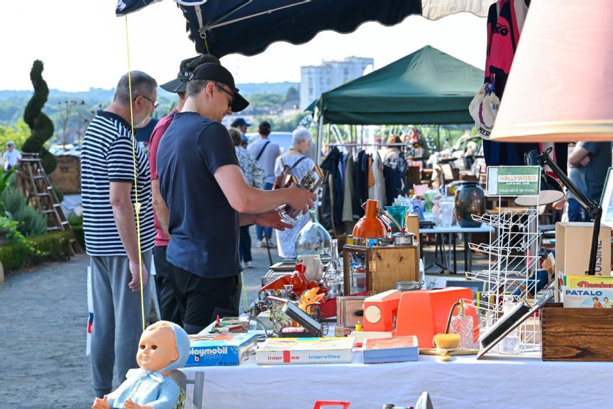 Brocante Et Vide Greniers Dans La Nivre Aujourd Hui