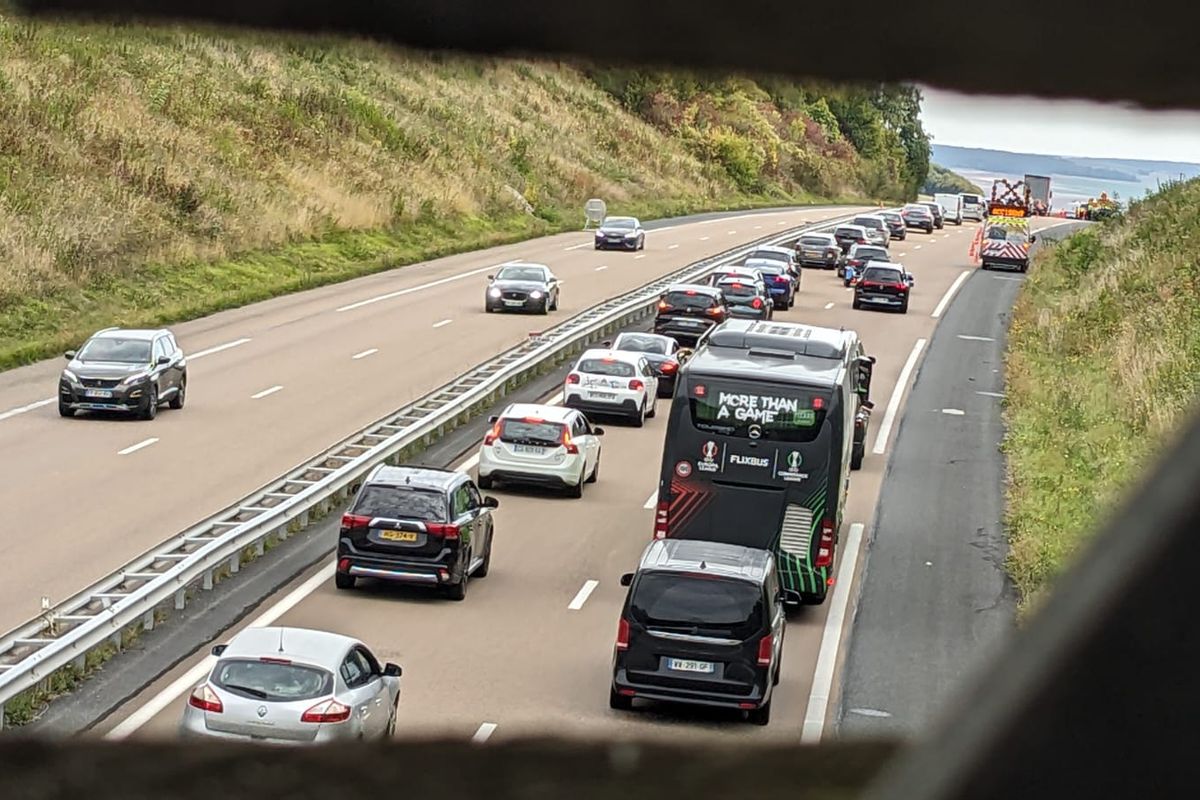 Poids lourd renversé sur l'autoroute A5 en direction de Troyes : la ...
