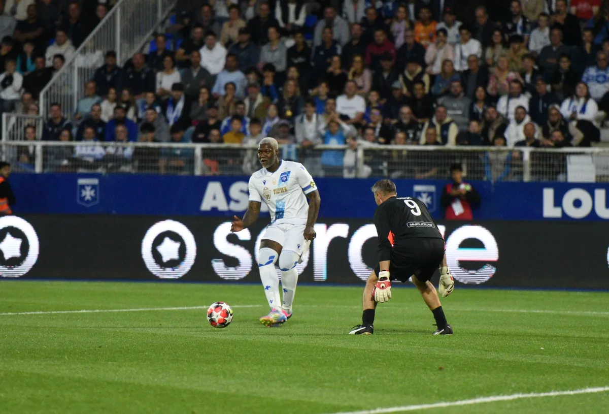 Fête, buts de Djibril Cissé et de ses fils, hommages... Revivez le ...