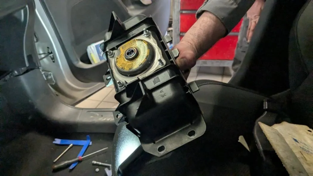 Son fils meurt à cause de l'explosion d'un airbag Takata : "Il avait ...