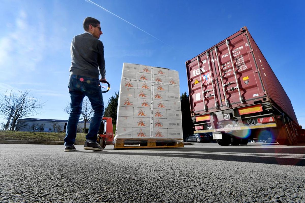 Parfums et cosmétiques, vins, machines, logistique... Les États-Unis ...
