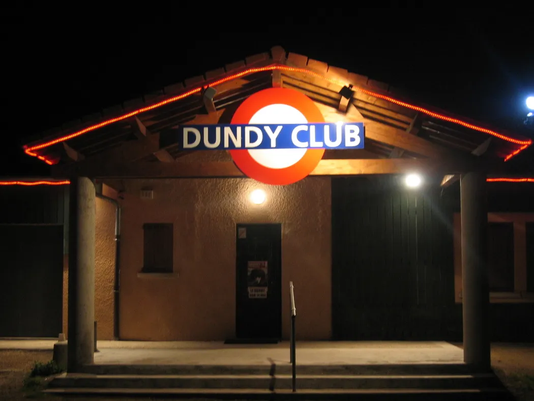 Retour sur les folles nuits au Dundy club, cette discothèque de Haute ...