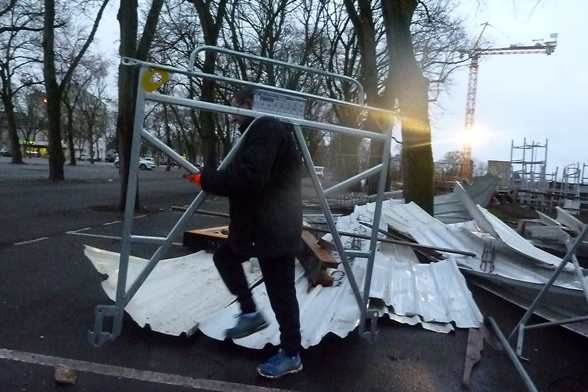L'entreprise qui construit la MCB2 à l'œuvre ce dimanche matin pour ...